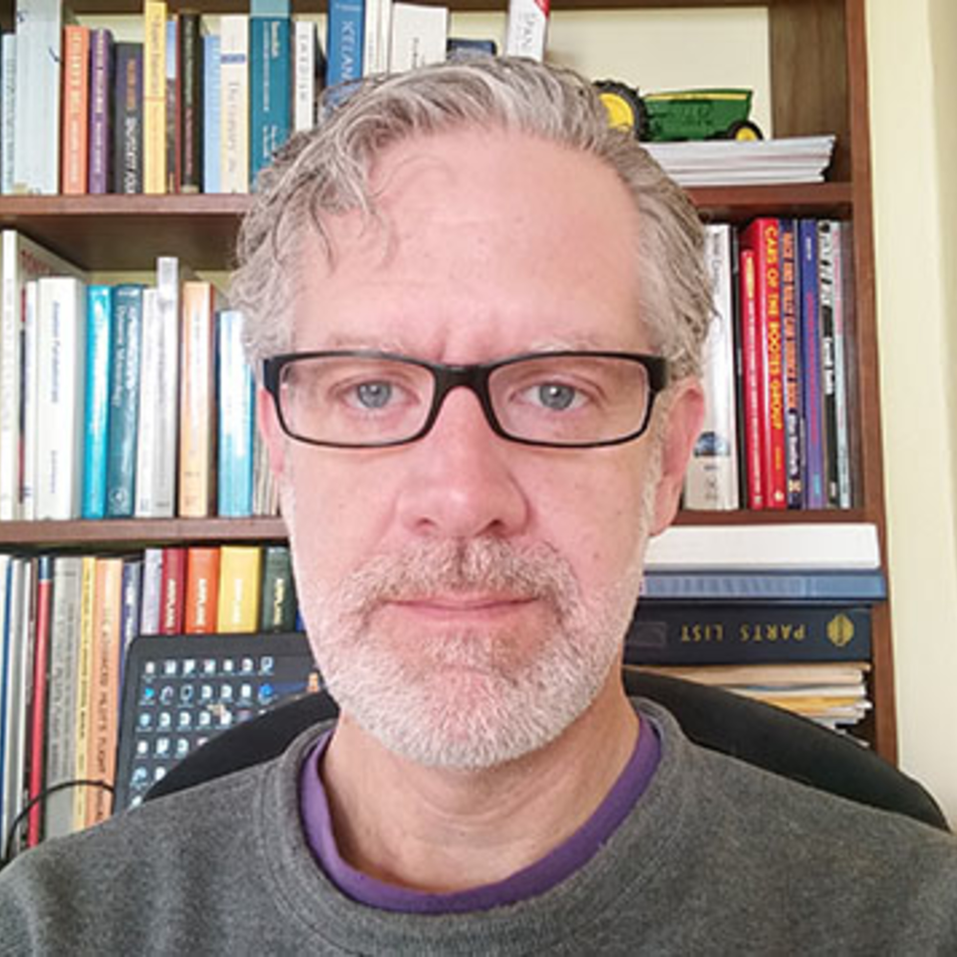 Faculty & Staff Faculty & Staff